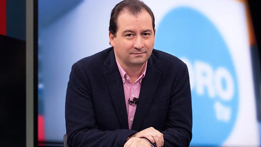 Mario Campos presenta su libro 'Batalla por la atención', y la adicción ...