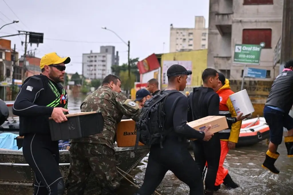 Sube A 127 Muertos Y Dos Millones De Damnificados Por Inundaciones En